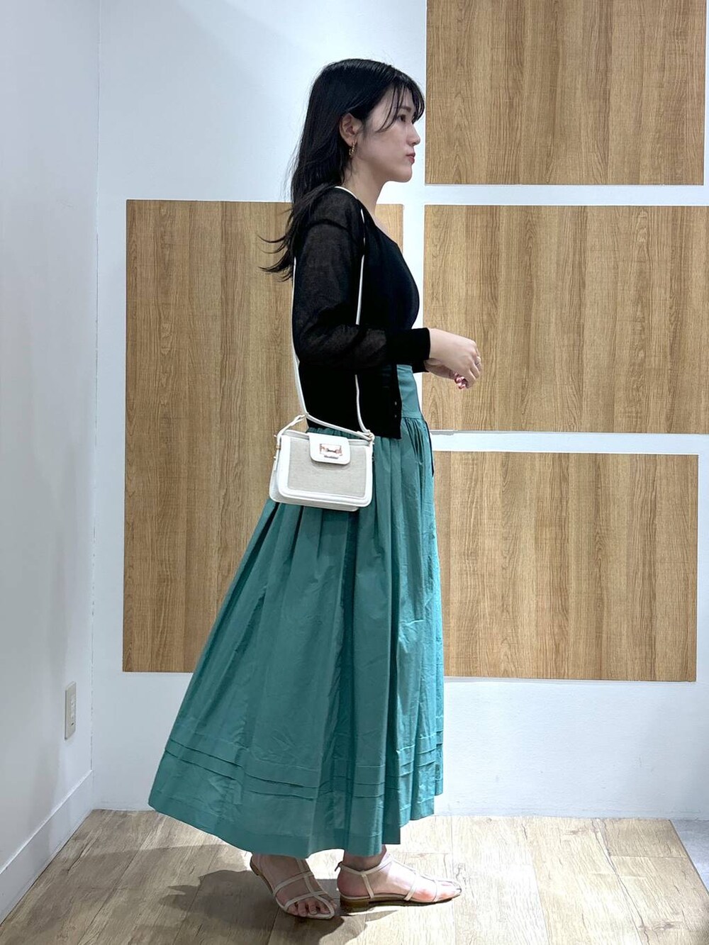 hanaka.(Andemiu ルミネエスト)｜Andemiuのショルダーバッグを使ったコーディネート - WEAR