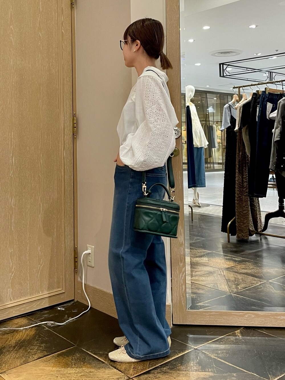 MIKI(un dix cors東武池袋)｜un dix corsのシャツ/ブラウスを使ったコーディネート - WEAR