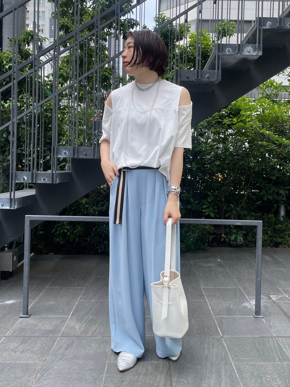 yu(DouDou)｜DouDouのスラックスを使ったコーディネート - WEAR