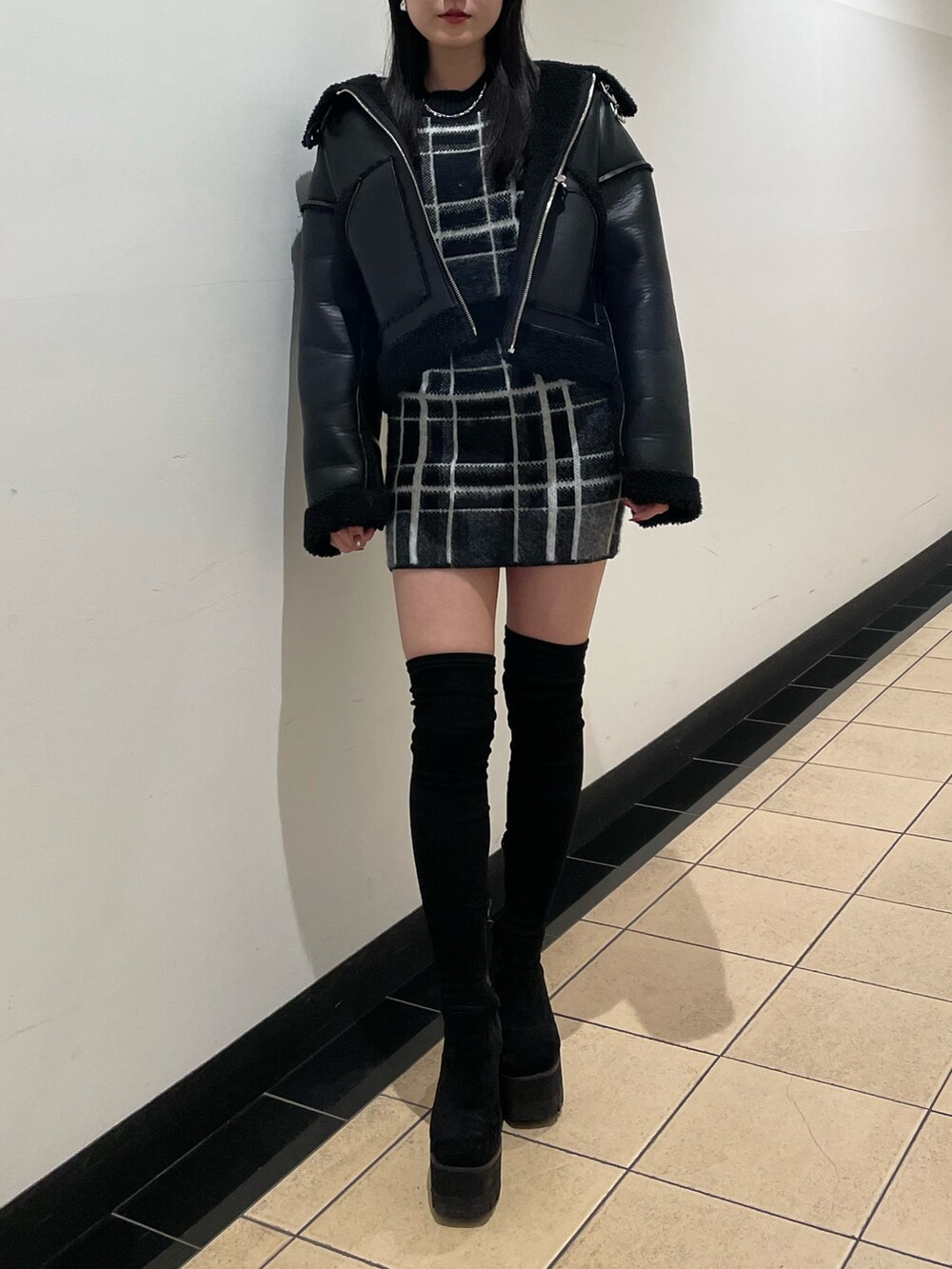 中島遥夏(EMODA)｜EMODAのスカートを使ったコーディネート - WEAR