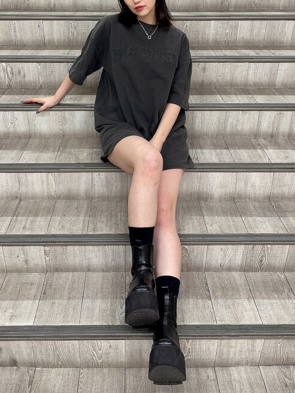 SAYAKA🌙(ENVYM)｜ENVYMのTシャツ/カットソーを使ったコーディネート - WEAR