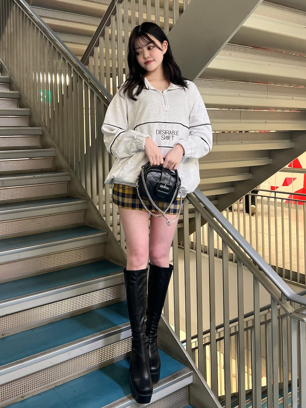 HARUKA(SPIRALGIRL 梅田EST店)｜SPIRALGIRLのスカートを使ったコーディネート - WEAR