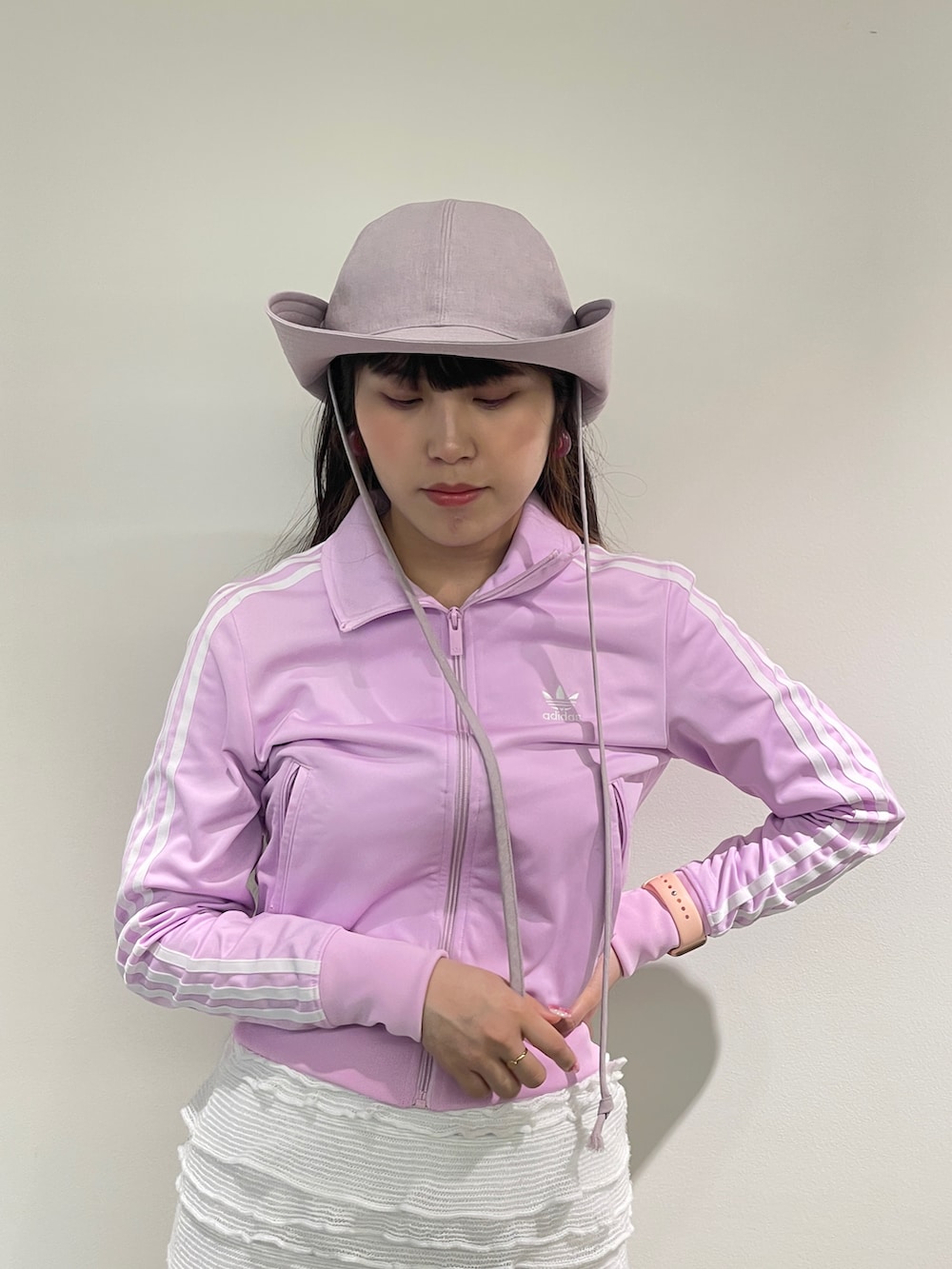 Marsha(OVERRIDE 本部)｜adidasのトップスを使ったコーディネート - WEAR