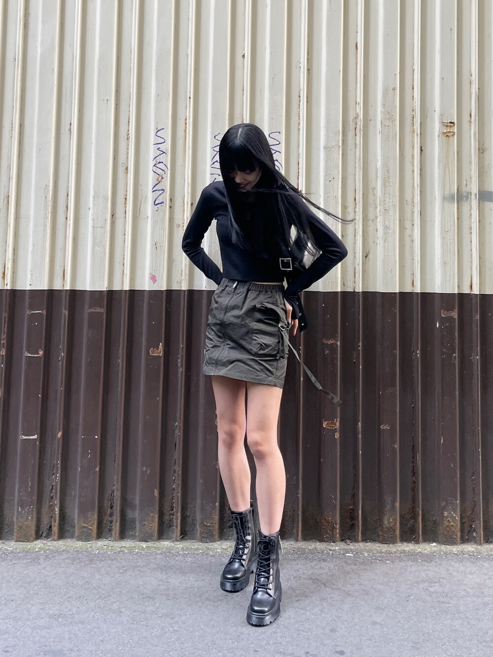 成田すみれ(MURUA)｜MURUAのスカートを使ったコーディネート - WEAR