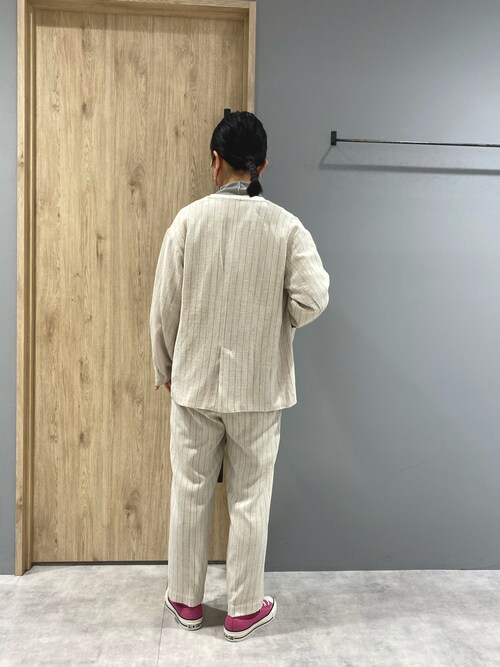 Lisa（Melan Cleuge 八尾リノアス）｜Melan Cleugeのノーカラージャケットを使ったコーディネート - WEAR