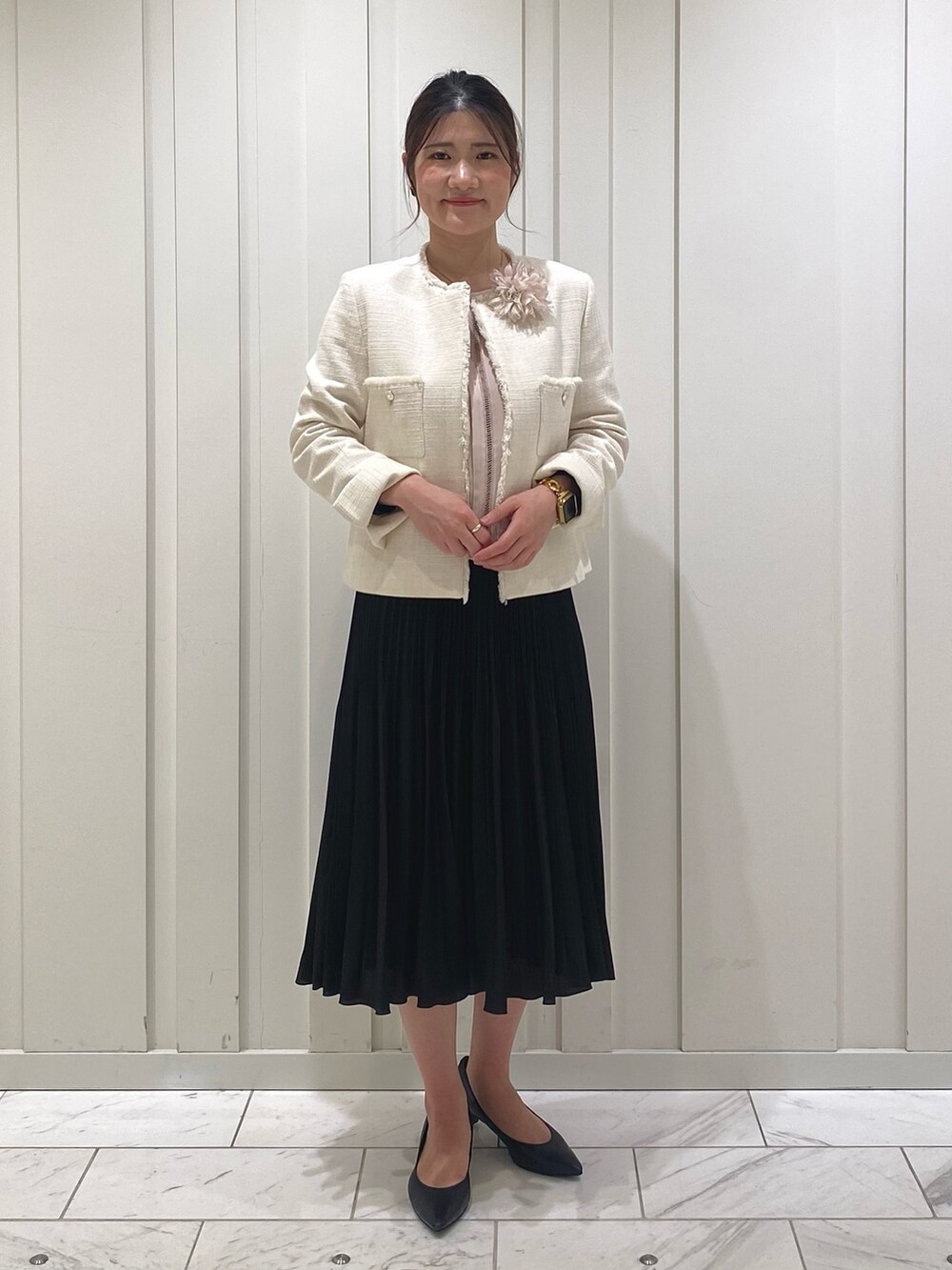 YUME(INDIVI OFFICIAL)｜INDIVIのノーカラージャケットを使ったコーディネート - WEAR