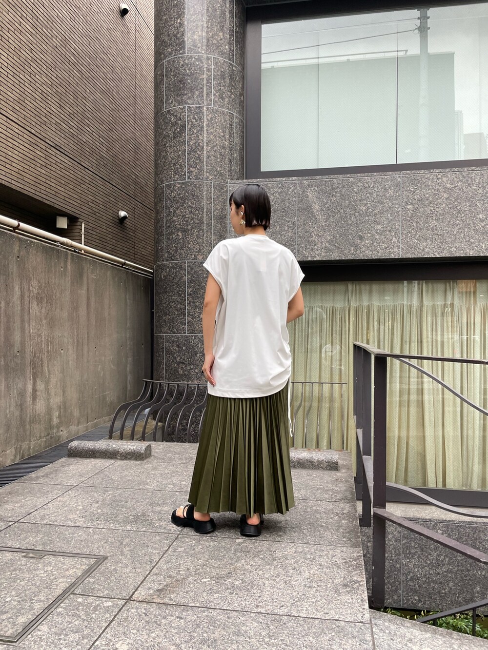 YURIKA(UN3D．)｜UN3D.のTシャツ/カットソーを使ったコーディネート - WEAR