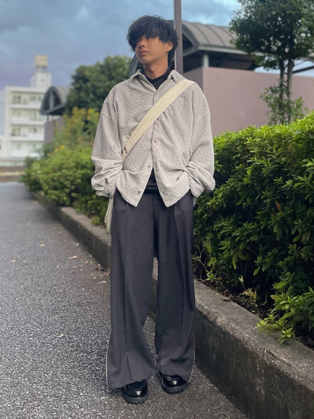 hide低身長コーデ｜CLELのシャツ/ブラウスを使ったコーディネート - WEAR