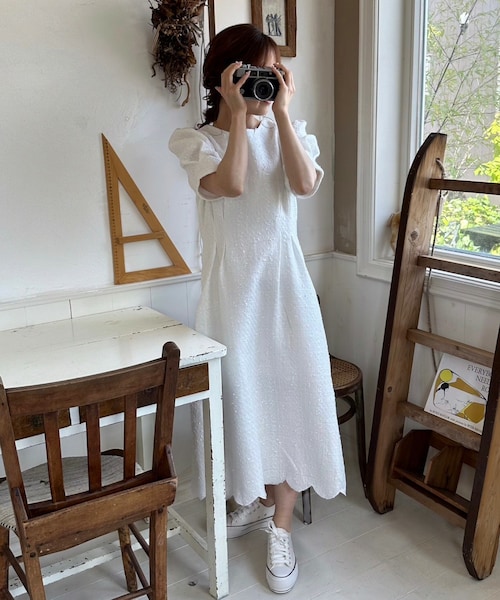 t a r o s u（タロス）の「scallop tuck onepiece/スキャロップタックワンピース（ワンピース）」 - WEAR