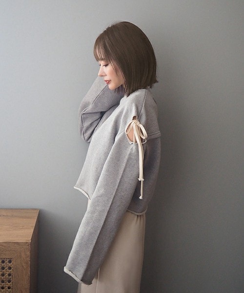 LAULEN（ローレン）の「sleeve ribbon sweat（スウェット）」 - WEAR