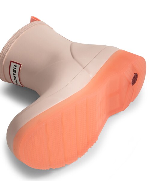 HUNTER（ハンター）の「PLAY SHORT TRANSLUCENT SOLE BOOT（）」 - WEAR