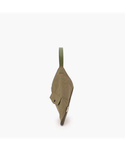 BRIEFING（ブリーフィング）の「TILT TRIANGLE TOTE （Sサイズ）（）」 - WEAR