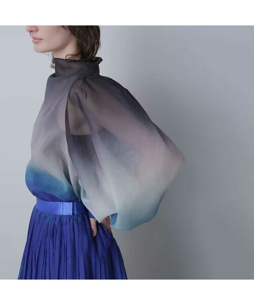 STUMBLY（スタンブリー）の「STUMBLY Bottleneck Volume Sleeve Blouse（シャツ/ブラウス）」 - WEAR
