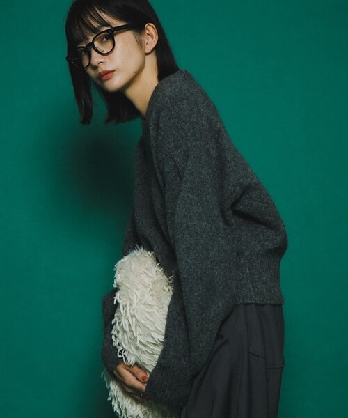 KBF（ケイビーエフ）の「V領立體感針織衫（）」 - WEAR