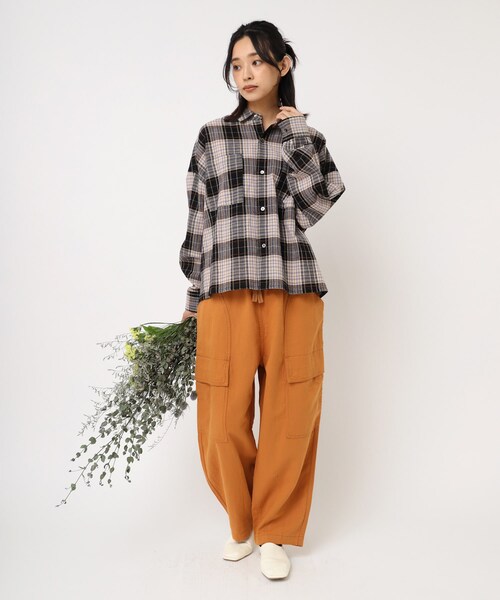 URCH RNA（アーチ アールエヌエー）の「【3月中旬納期】R4307 ホリデーパンツ（）」 - WEAR