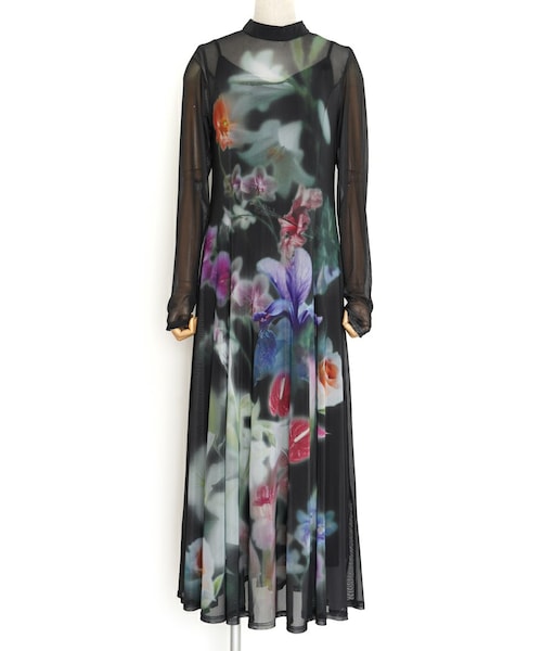 Ameri（アメリ）の「Ameri VINTAGE（アメリ ヴィンテージ）SMOKE FLOWER FLARE DRESS（ブラック/M）（ドレス）」 - WEAR