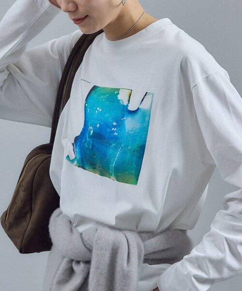 ADAM ET ROPE'（アダムエロペ）の「【Annie Spratt by SALON】フォトロングスリーブTシャツ（Tシャツ/カットソー ...