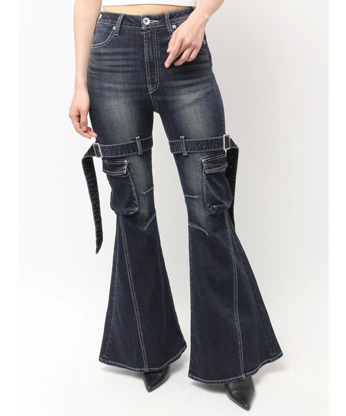 GYDA（ジェイダ）の「ハイウエスト strap cargo designフレアデニムパンツ（デニムパンツ）」 - WEAR