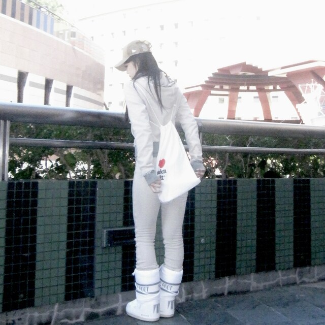 Rin Shiraishi（LHP 福岡店）のコーディネート一覧 - WEAR